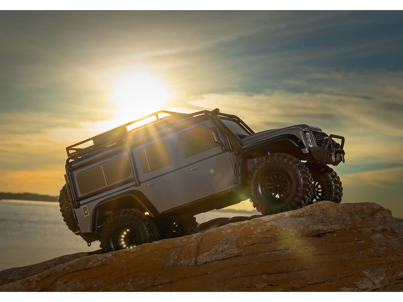 Traxxas TRX-4 Land Rover Defender 1:10 RTR (Sand) | MIBOSPORT